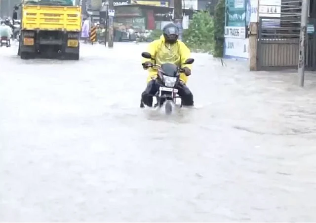 waterlogging haunt Kerala capital, IMD revises rain updates waterlogging haunt Kerala capital, IMD revises rain updates